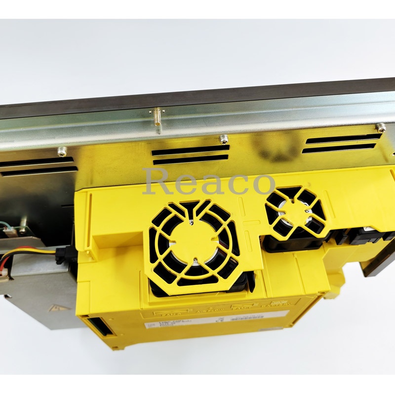 FANUC 31i-LB A13B-0202-B003 Controller system. - REACO